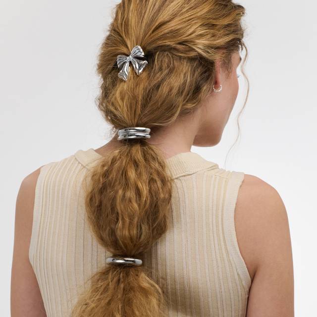 Bow Pony Cuff- Silver - Oak & Luna