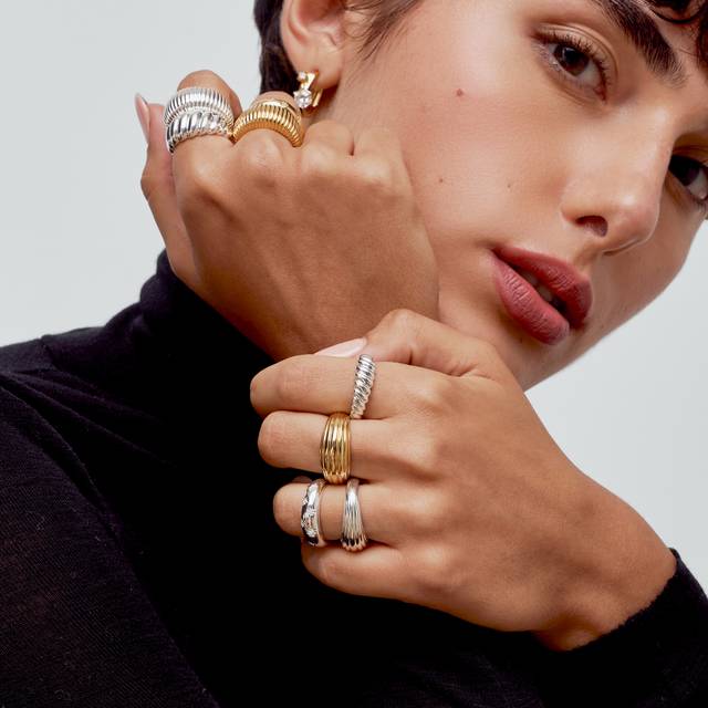 Celestial Curve Ring - Silver - Oak & Luna