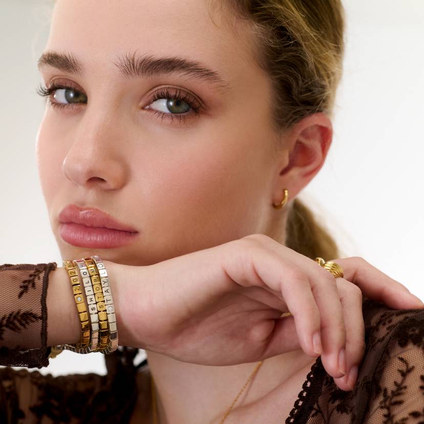 Engraved Dotted Square Bracelet - Gold Vermeil - Oak & Luna