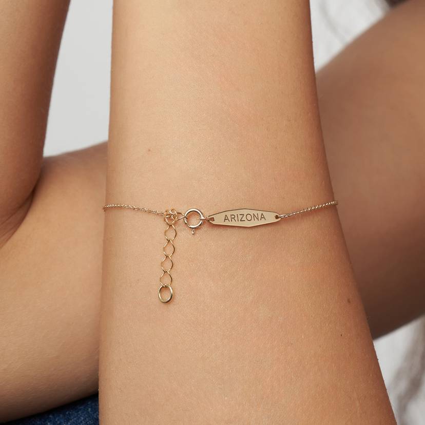 Personalized Capri Floating Diamond Bracelet - 14k Solid Gold - Oak & Luna