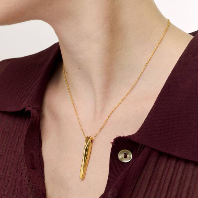The Love Bar Pendant- Gold Vermeil - Oak & Luna