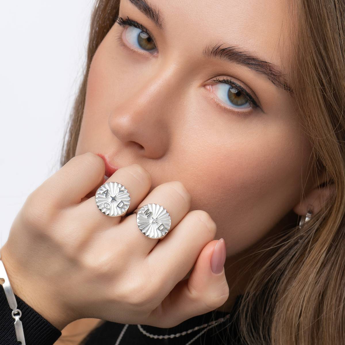 Tyra Initial Medallion Ring with Diamond- Silver - Oak & Luna