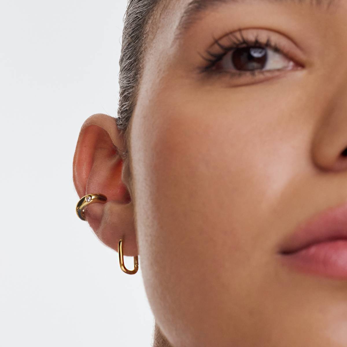 U Shape Hoop Earrings - Gold Vermeil - Oak & Luna
